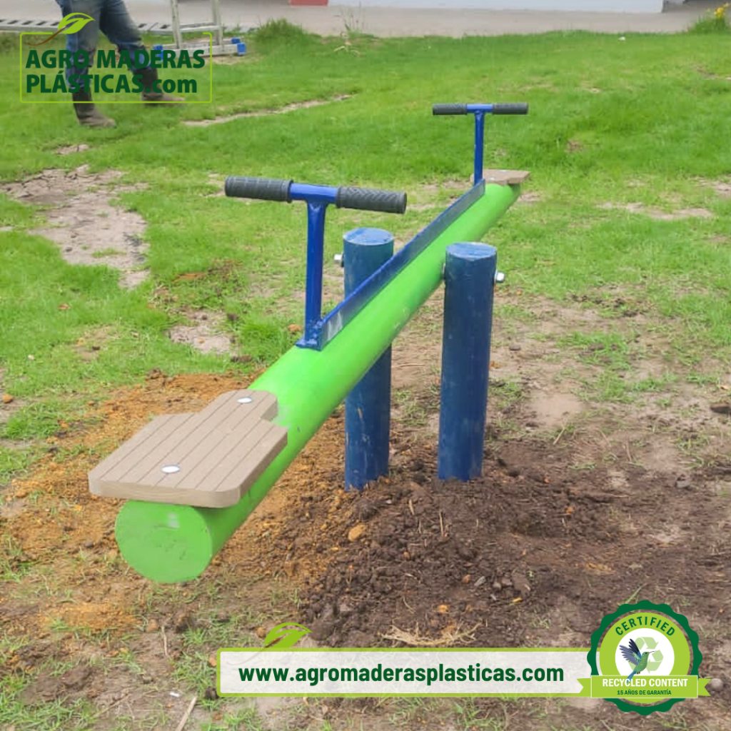 Parques Infantiles en Madera Plástica - Agromaderas Plásticas Bogotá