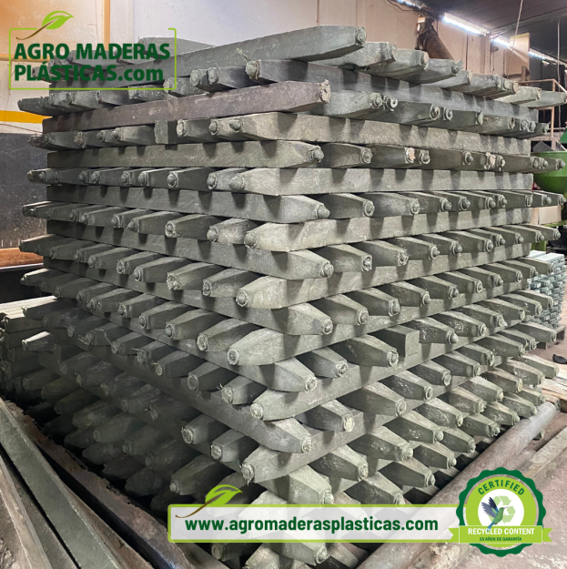 Postes Plásticos - Agromaderas Plásticas Bogotá